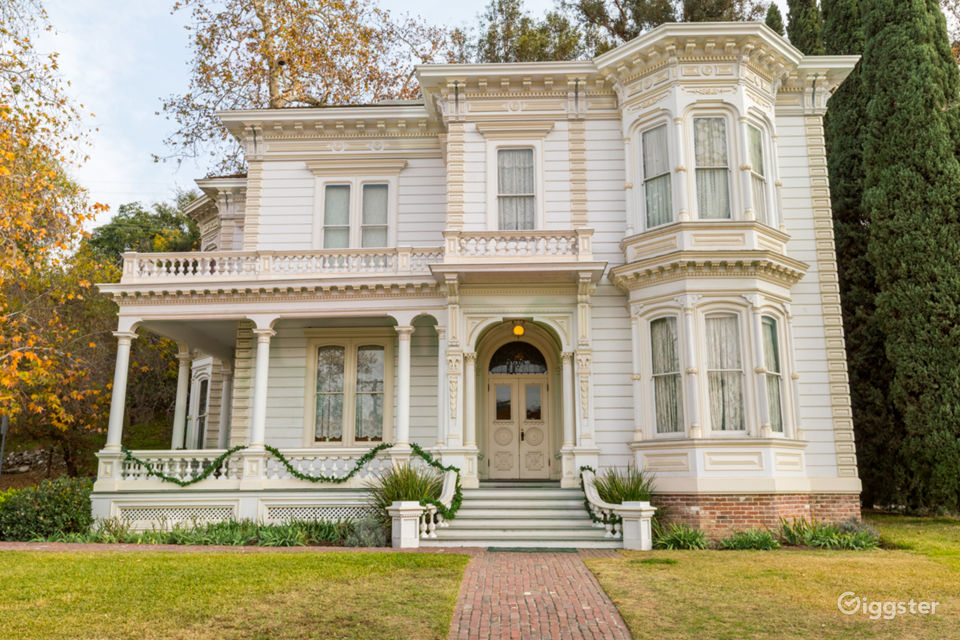 Victorian Village | Rent this location on Giggster