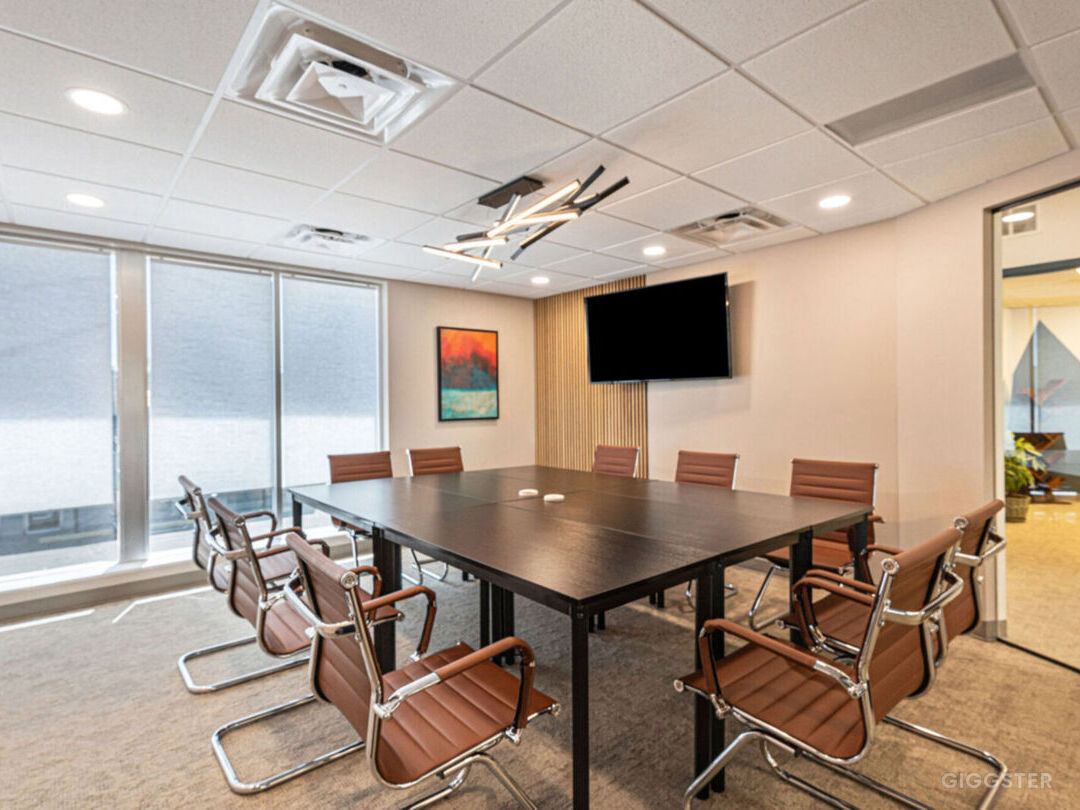 Contemporary Collective Conference Room | Rent this location on Giggster
