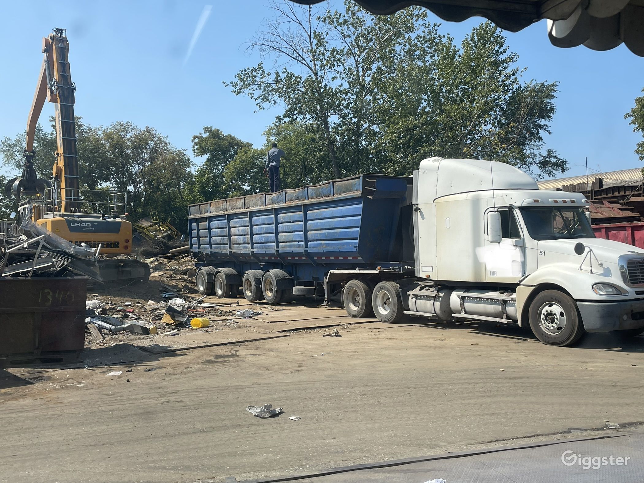 Scrap Metal Junkyard Set for Photo Shoot/Filming | Rent this location ...