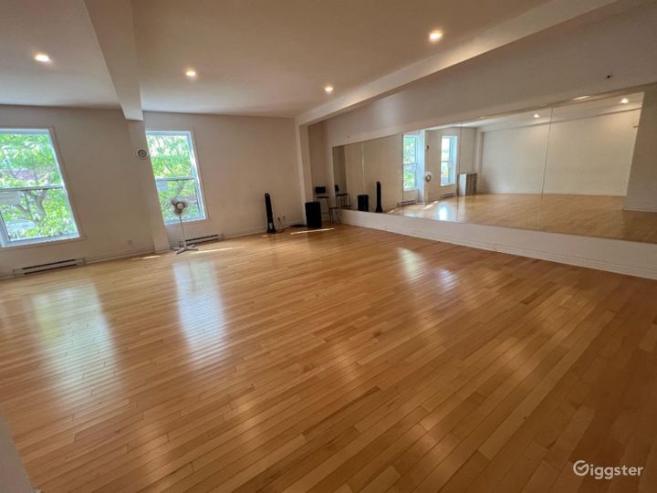 Studio A - 900 sqft Dance Studio with Full-Length Mirrors | Rent this ...