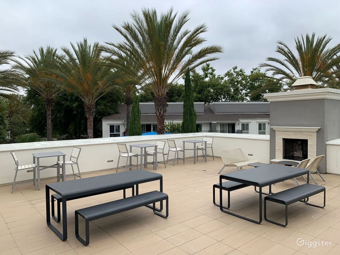 Grand, Spacious Lounge & Terrace in Costa Mesa | Rent this location on ...