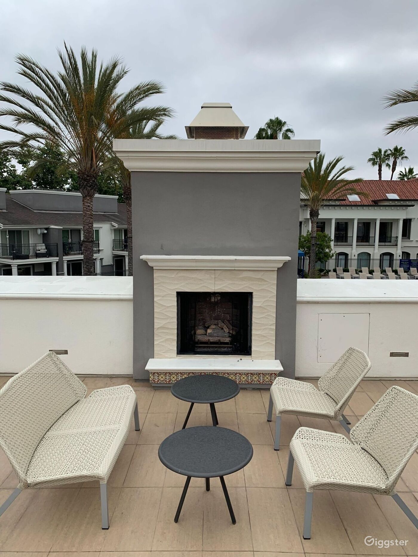 Grand, Spacious Lounge & Terrace in Costa Mesa | Rent this location on ...