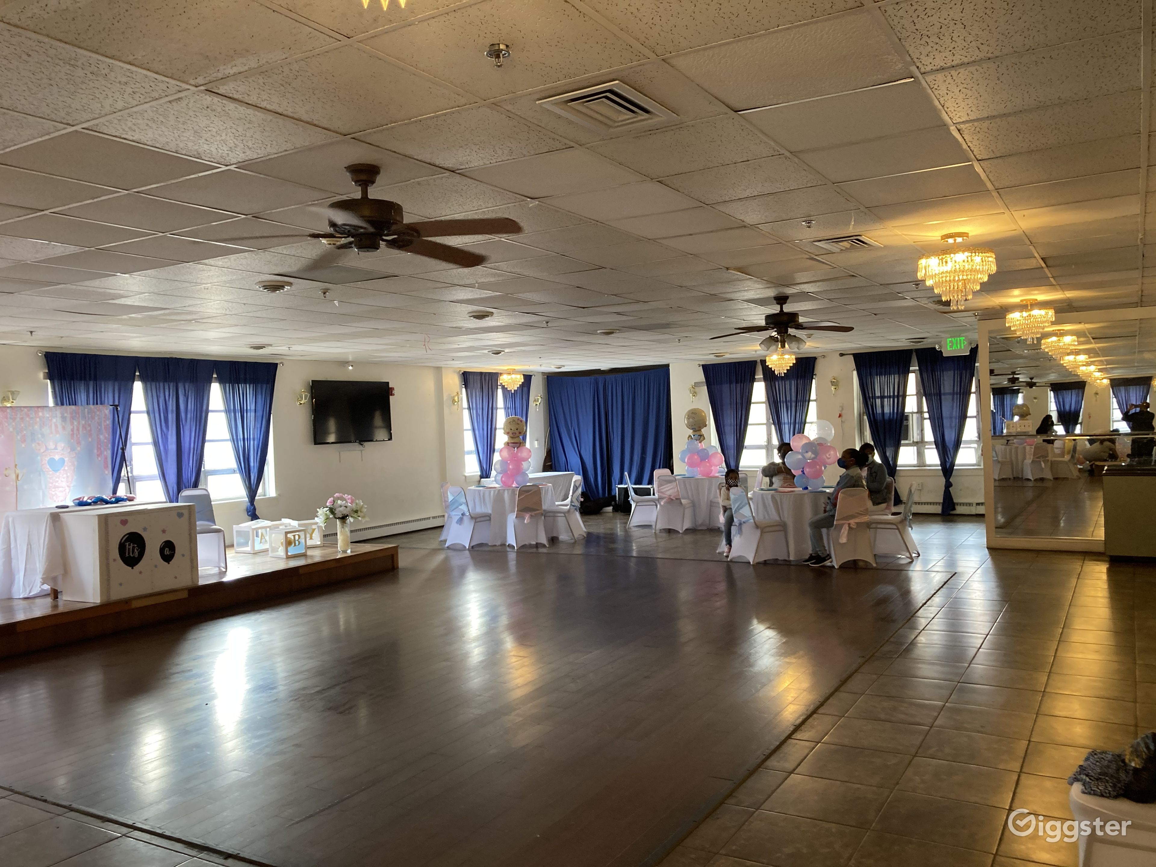 Mahogany Hall in Baltimore | Rent this location on Giggster