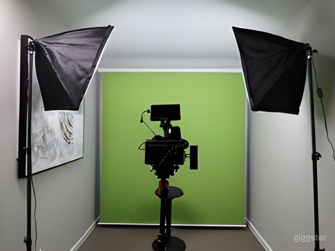 Versatile Photo & Podcast Studio w/ Green Screen | Rent this location ...