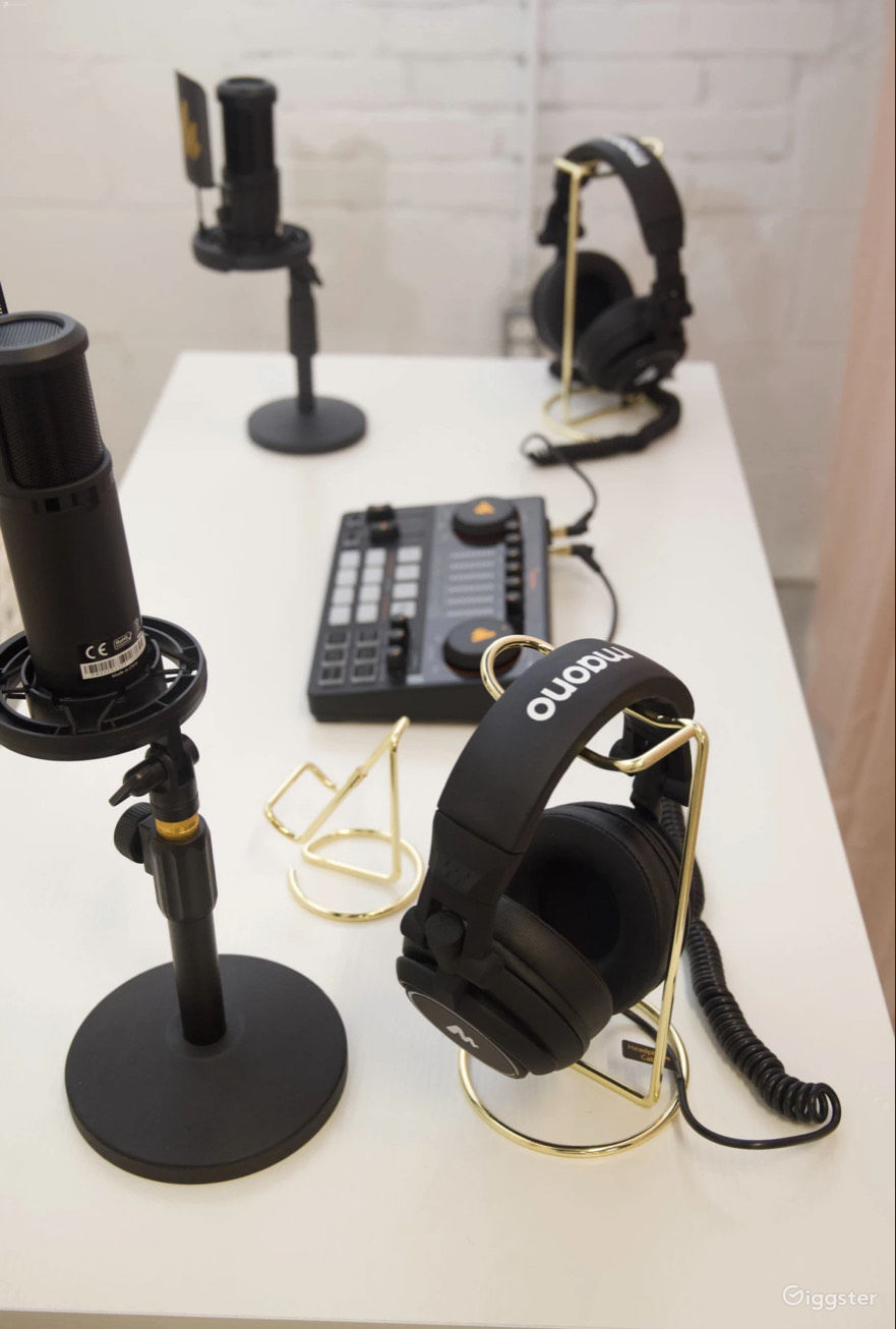 Podcasting Booth in Studio | Rent this location on Giggster