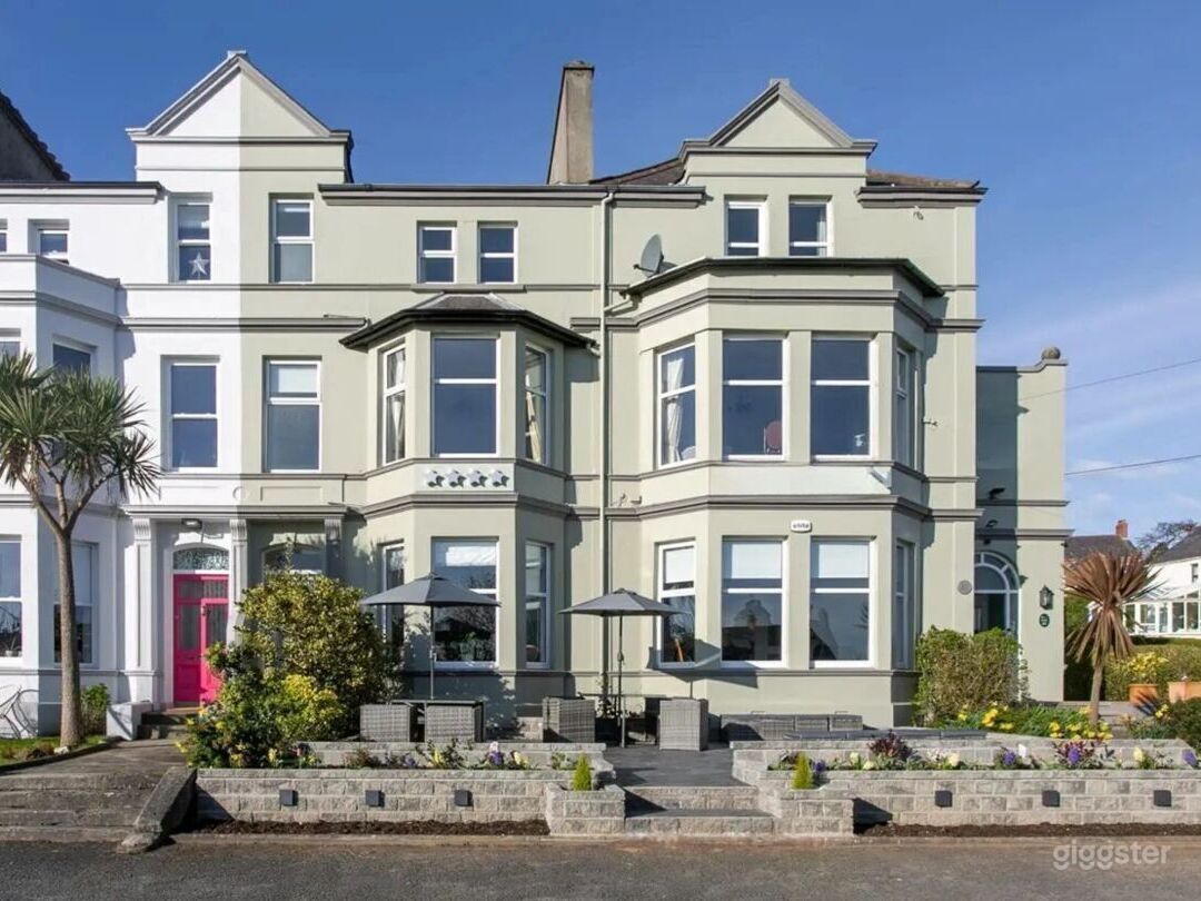 VICTORIAN GUEST HOUSE | Rent this location on Giggster