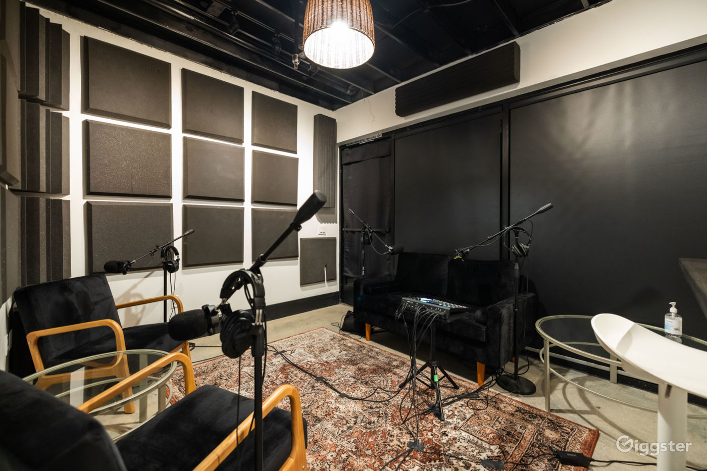Podcast Recording Room | Rent this location on Giggster