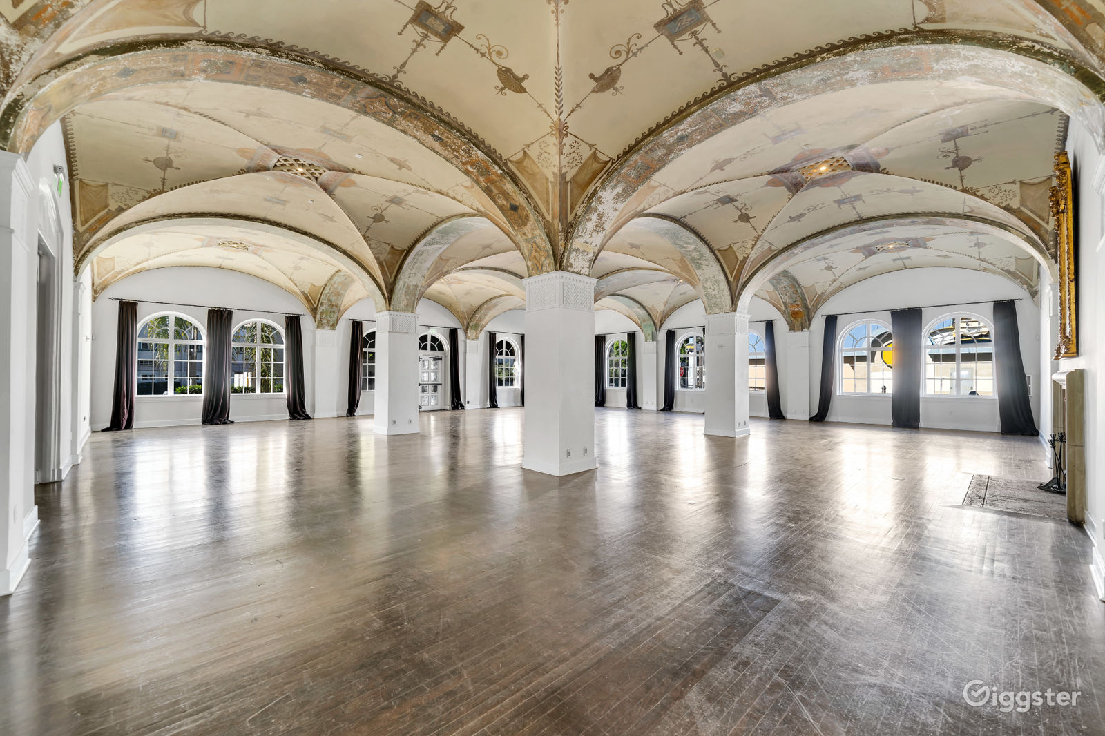 The BEST 10 Pool Birthday Party venues to rent near me | Giggster