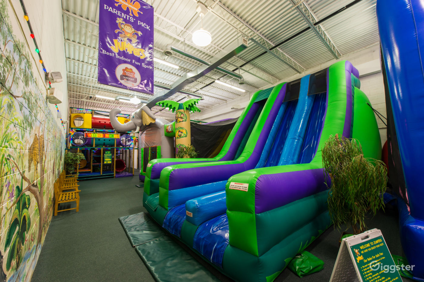 Indoor Family Fun Center | Rent this location on Giggster