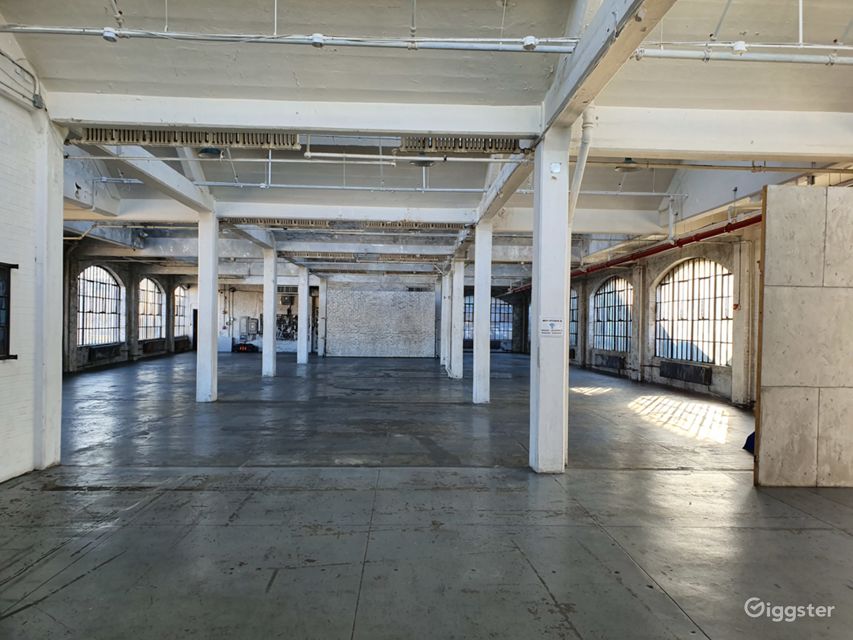 Fantastic UNIQUE Warehouse | Rent this location on Giggster