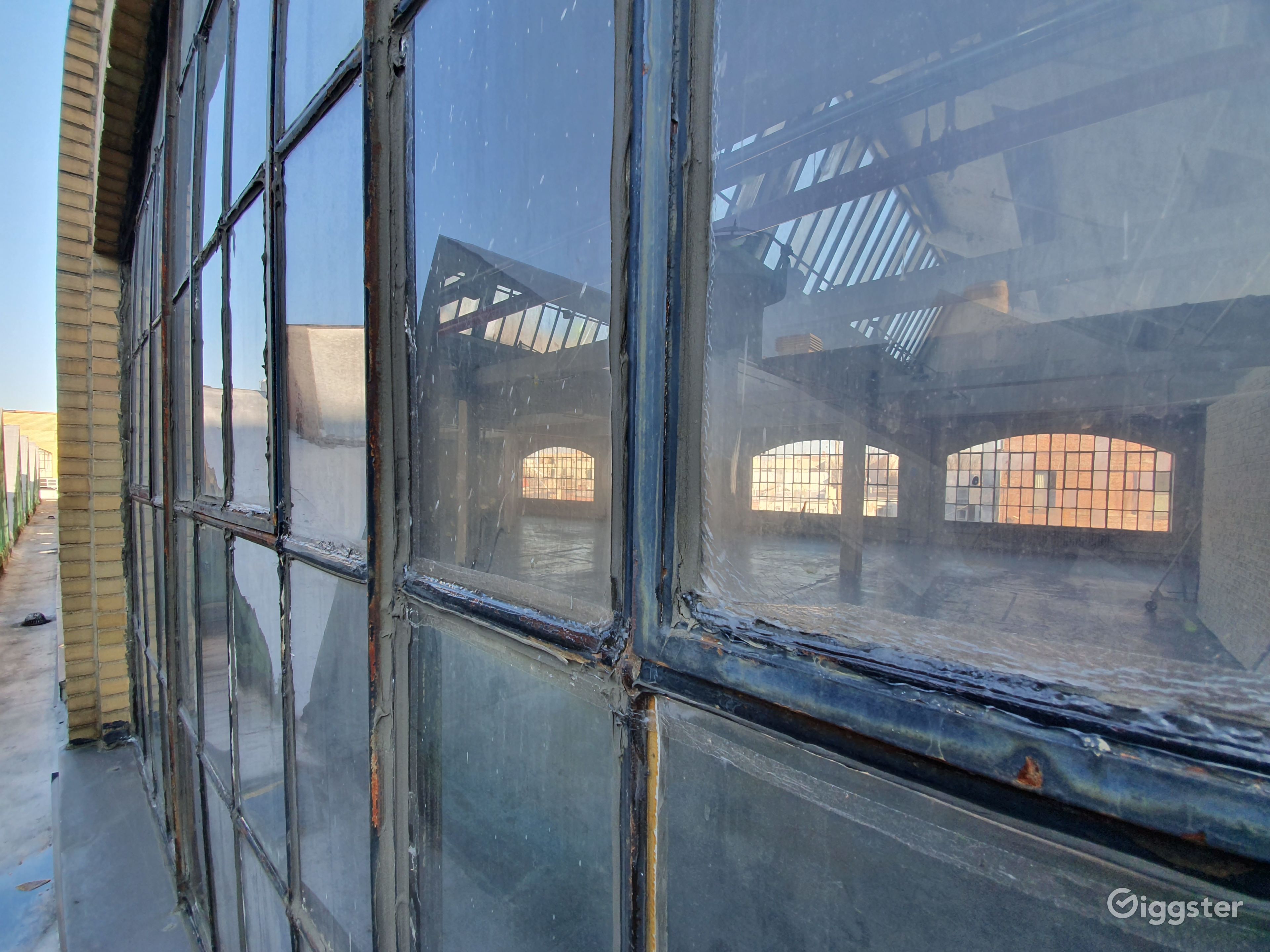 Fantastic UNIQUE Warehouse | Rent this location on Giggster