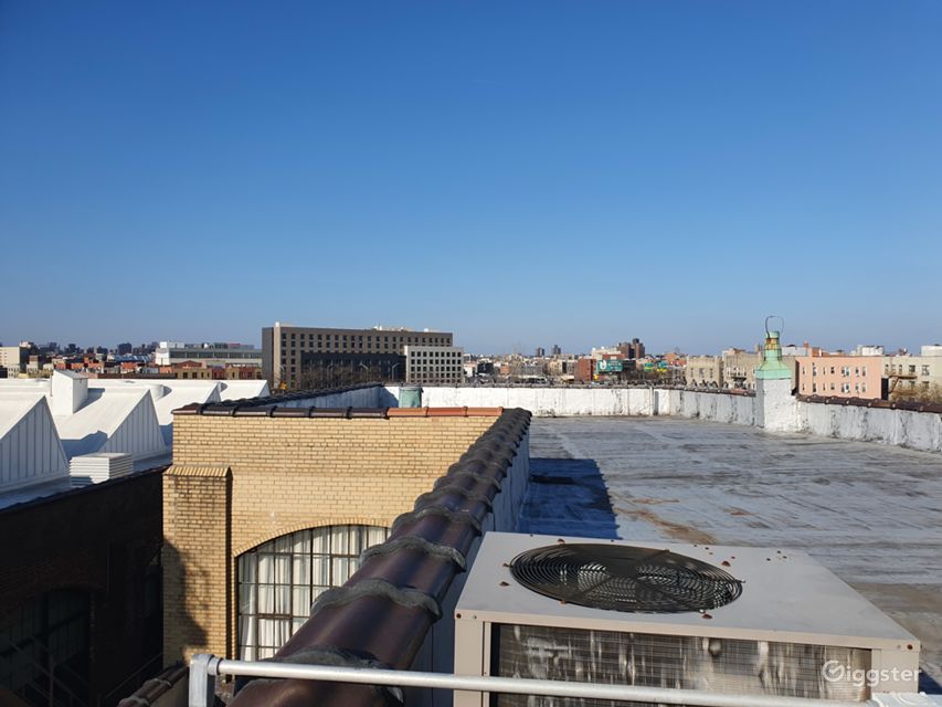 Fantastic UNIQUE Warehouse | Rent this location on Giggster