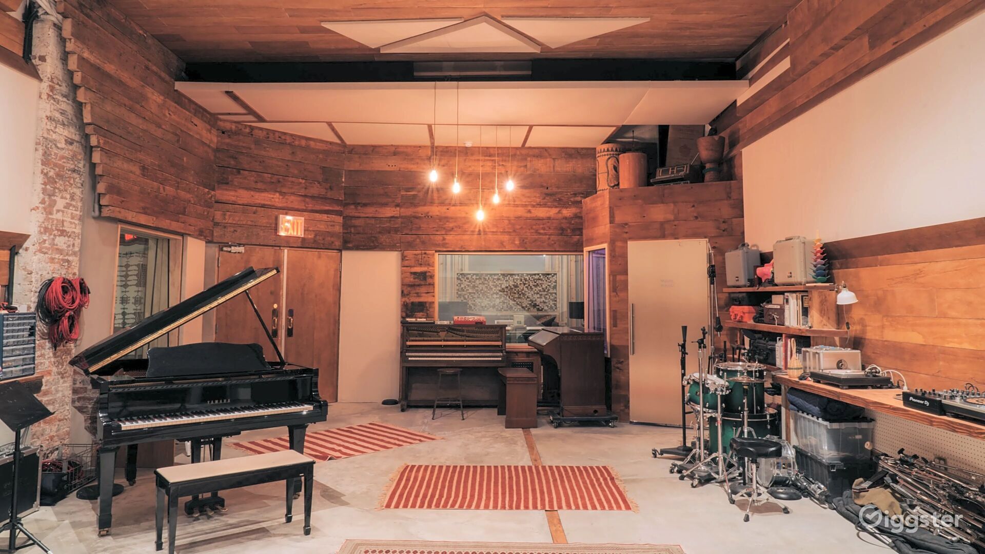 Professional Recording Studio with Large Live Room | Rent this location ...