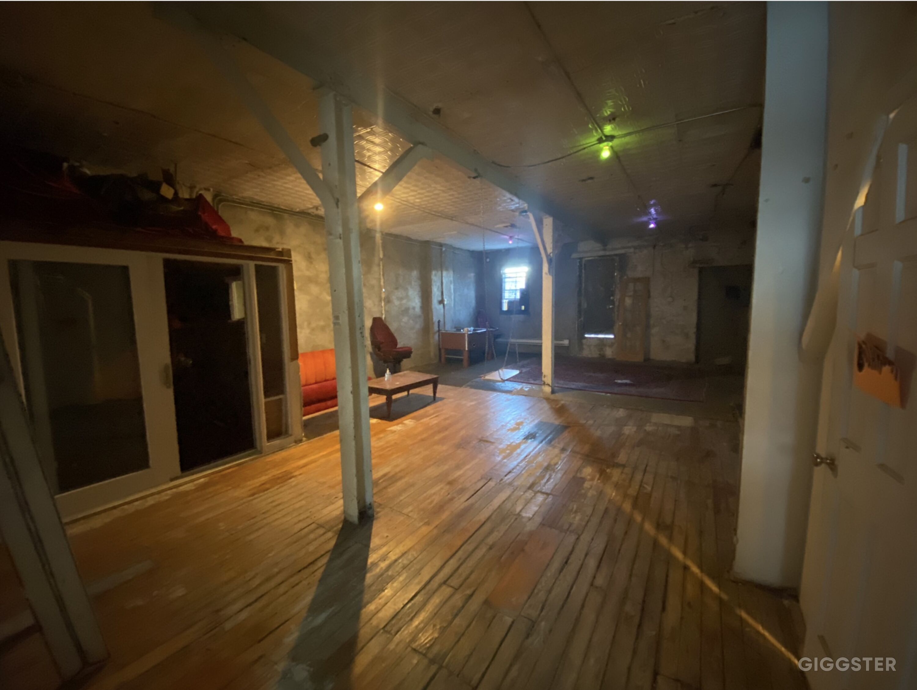 Artist, punk multi-use theater, studio space | Rent this location on ...
