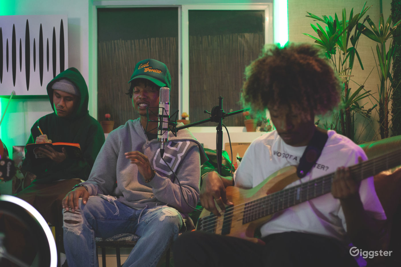 Oasis Studios: Urban Riyadh & Creative Recording Studio | Rent this ...