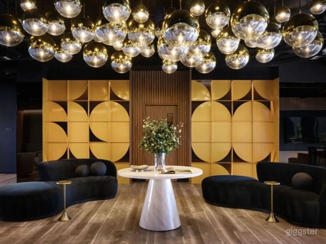 Grand Club Lounge | Rent this location on Giggster