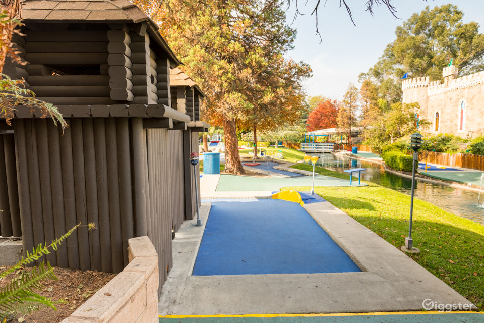 Medieval Mini Golf and Retro Arcade | Rent this location on Giggster