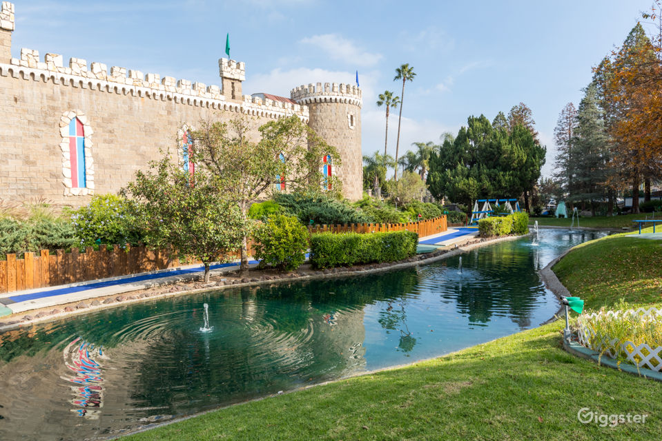 Medieval Mini Golf and Retro Arcade | Rent this location on Giggster