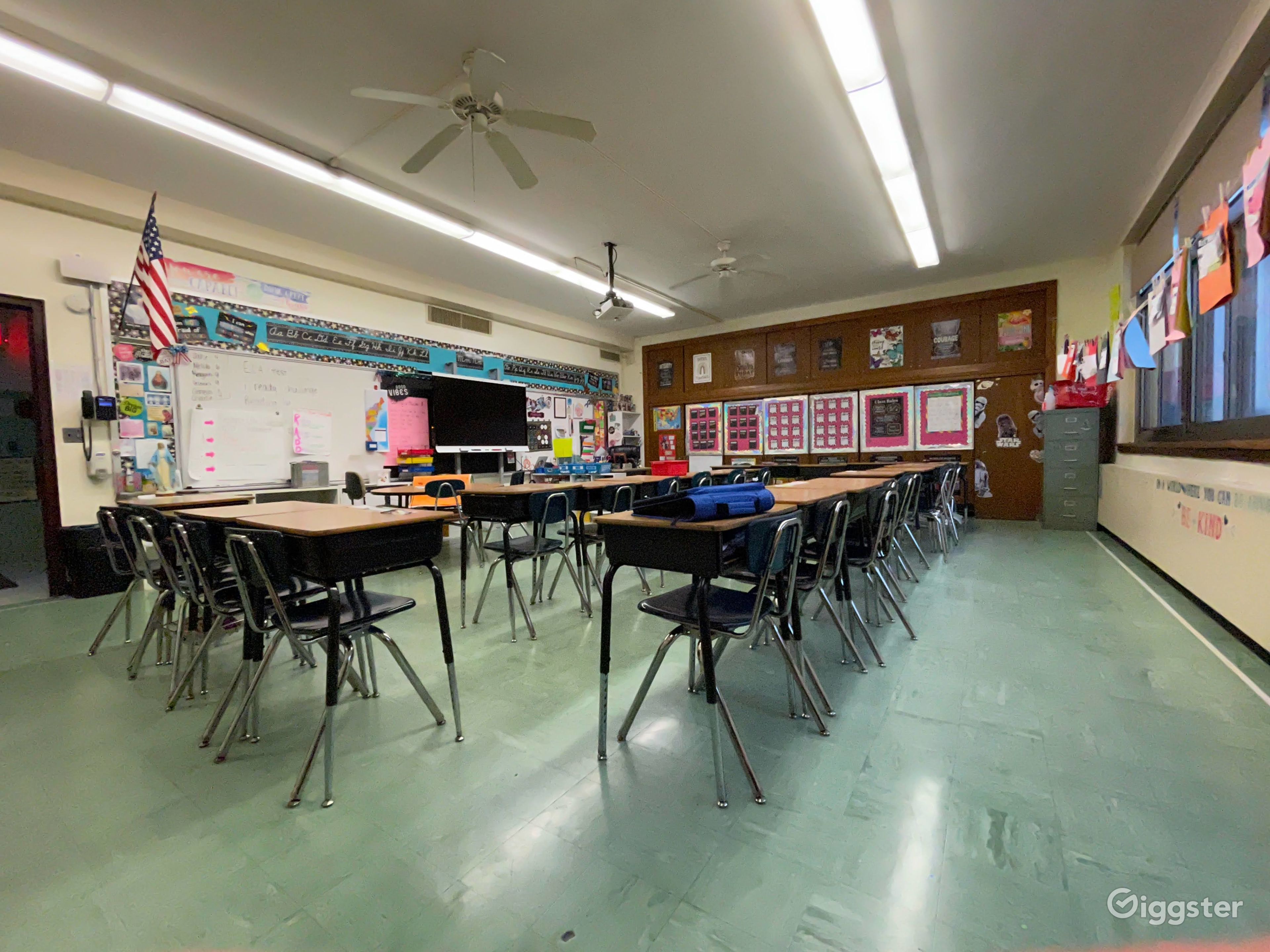 Traditional School | Rent this location on Giggster