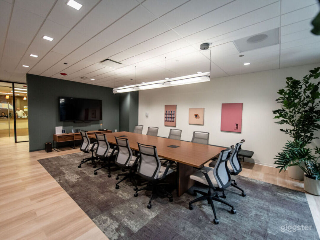 Modern Boardroom Suite | Rent this location on Giggster