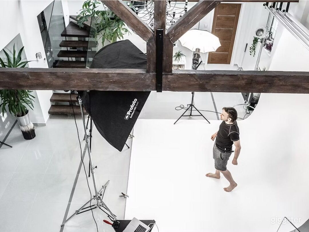 Boutique Photography Studio | Rent this location on Giggster