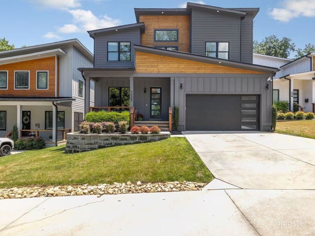 Executive Escape | Charlotte Sanctuary | Rent this location on Giggster