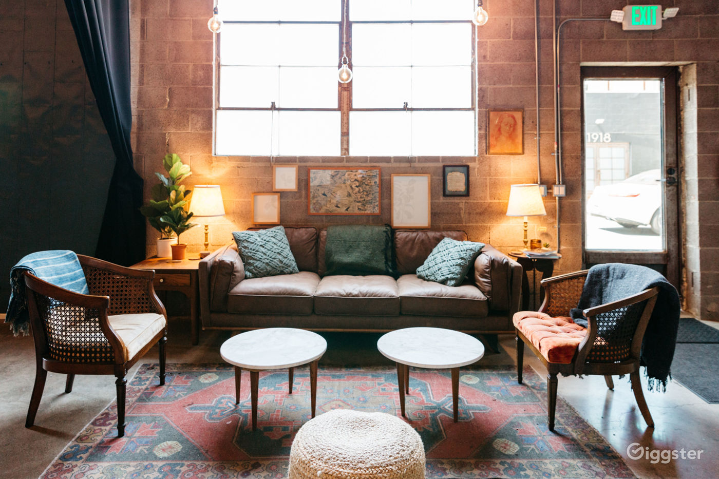 The BEST 10 Influencer spaces to rent near me | Giggster