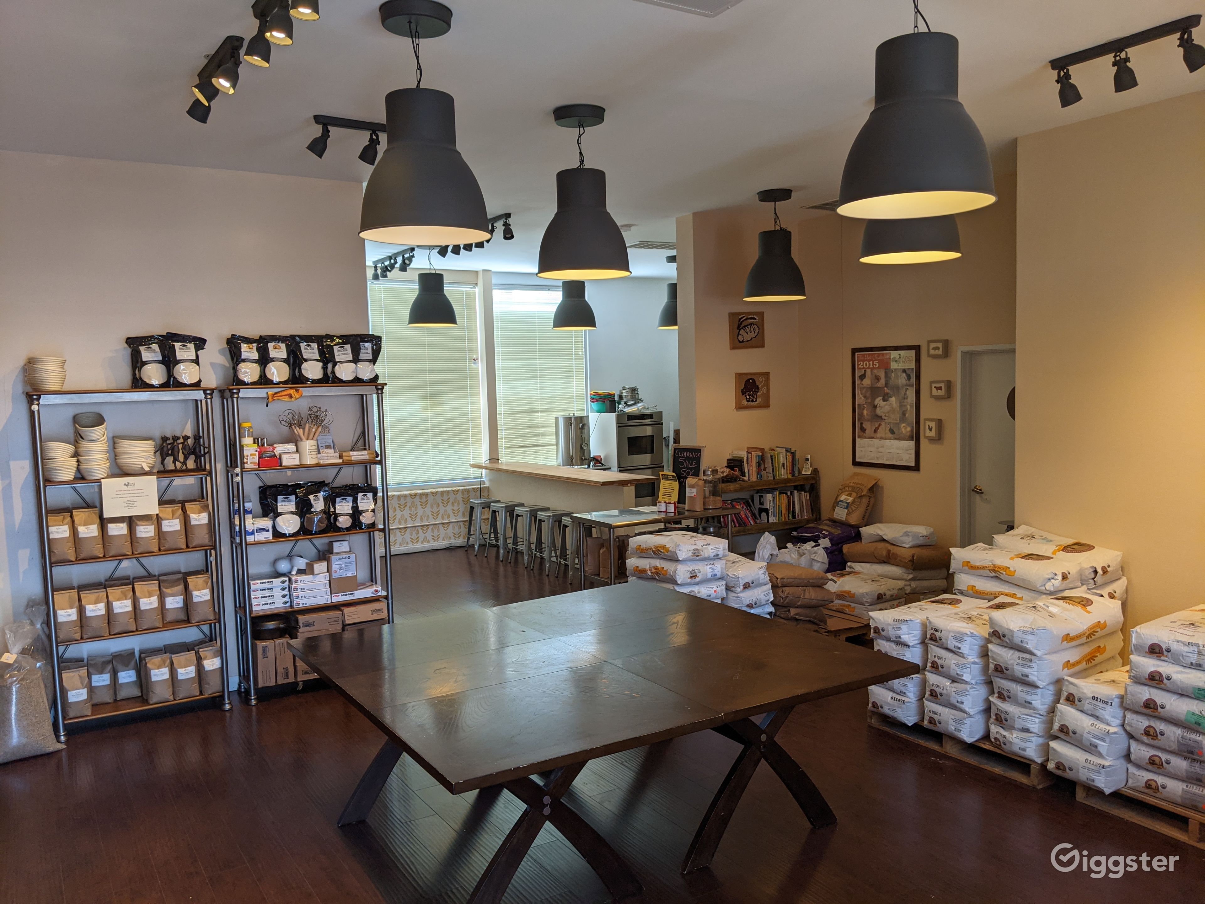 Homestyle Kitchen and Retail Shop | Rent this location on Giggster