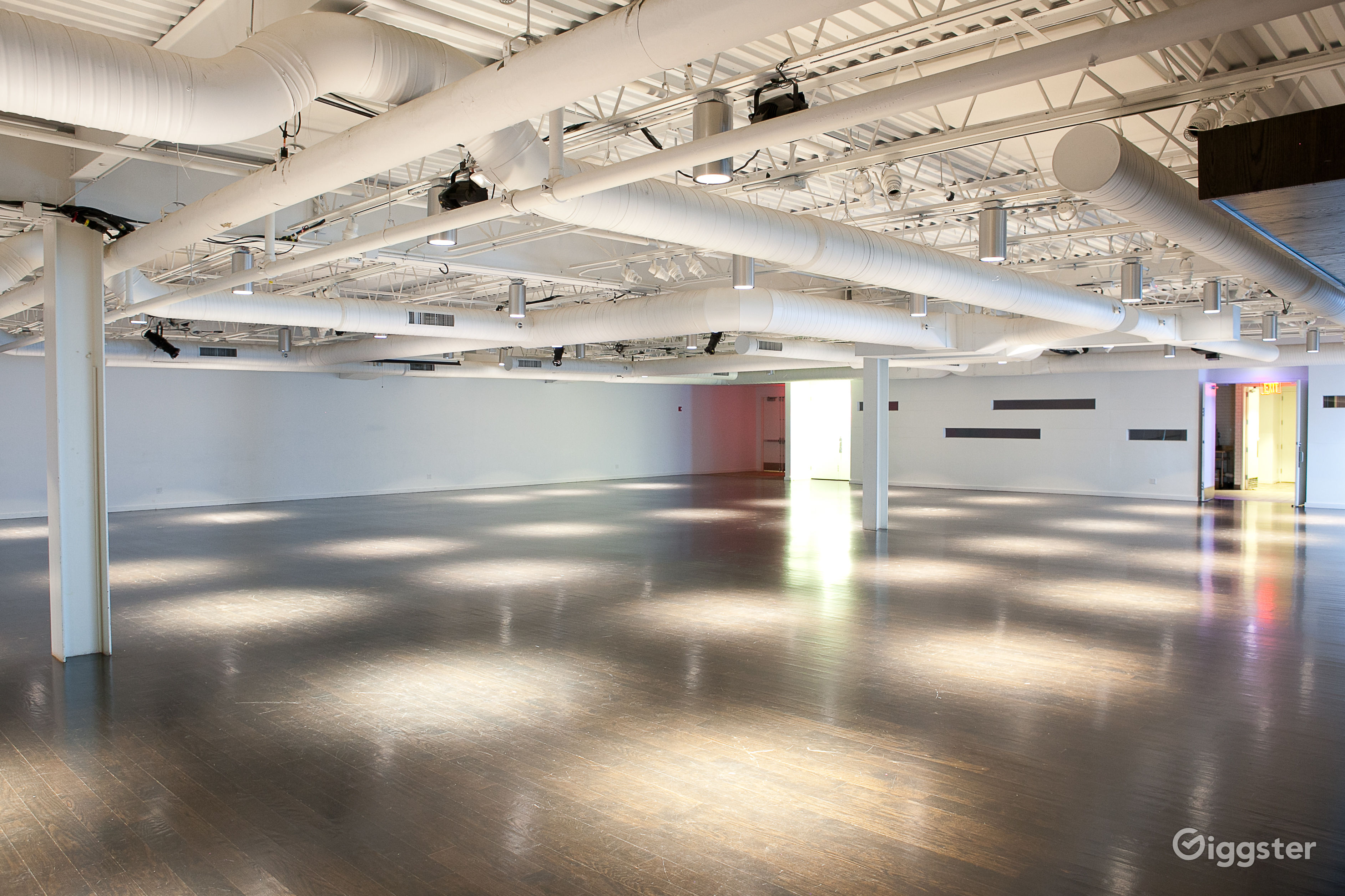 Flexible & Modern Industrial Event Space Near NYC | Rent this location ...