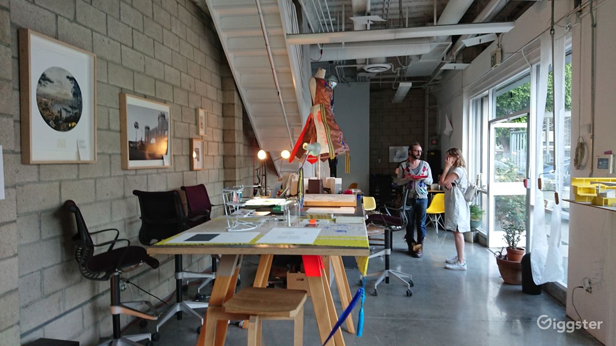 Light-filled trendy downtown creative studio space | Rent this location ...