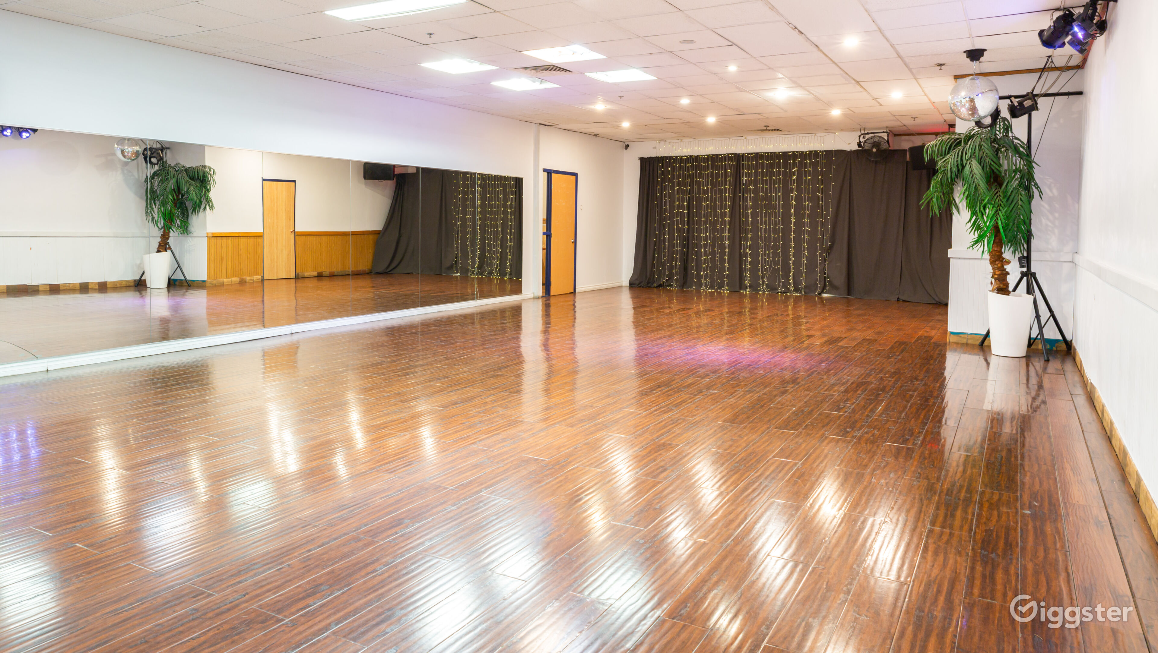 Dance Studio B for 60 People | Rent this location on Giggster