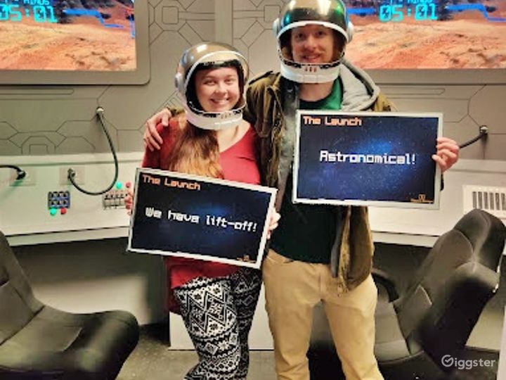 Space-themed Escape Room | Rent this location on Giggster