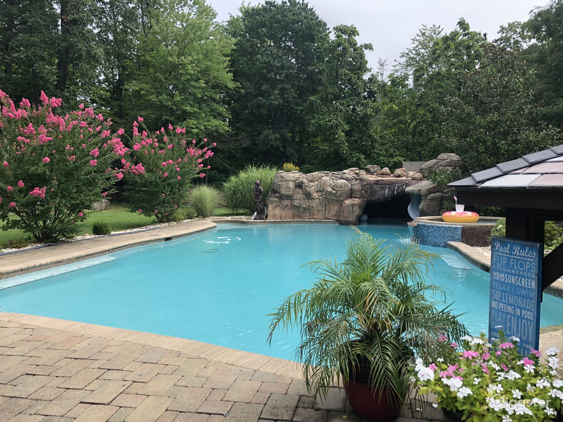 Mansion Cave Salt Pool Grotto Exotic Waterfall | Rent this location on ...