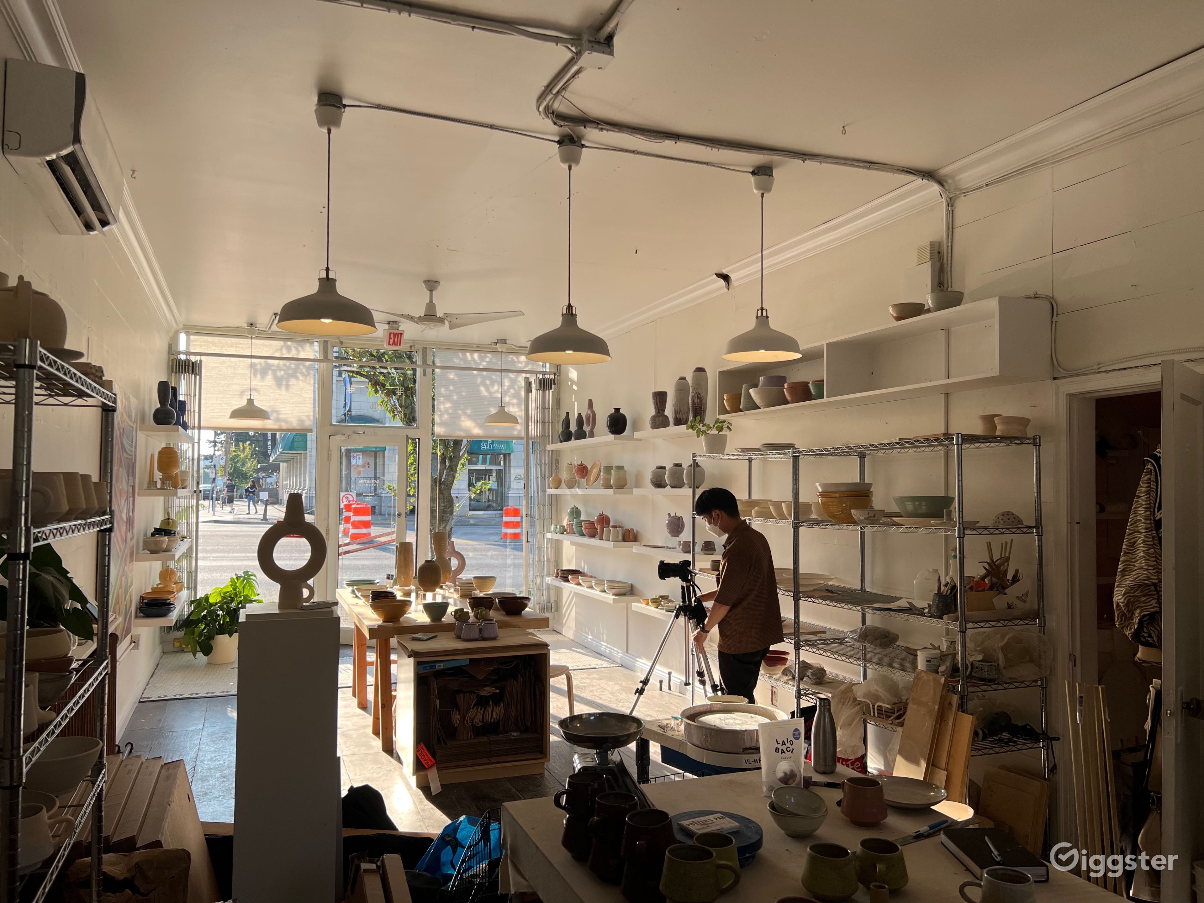 Pop Up Shop in Boutique Pottery Studio Storefront | Rent this location ...