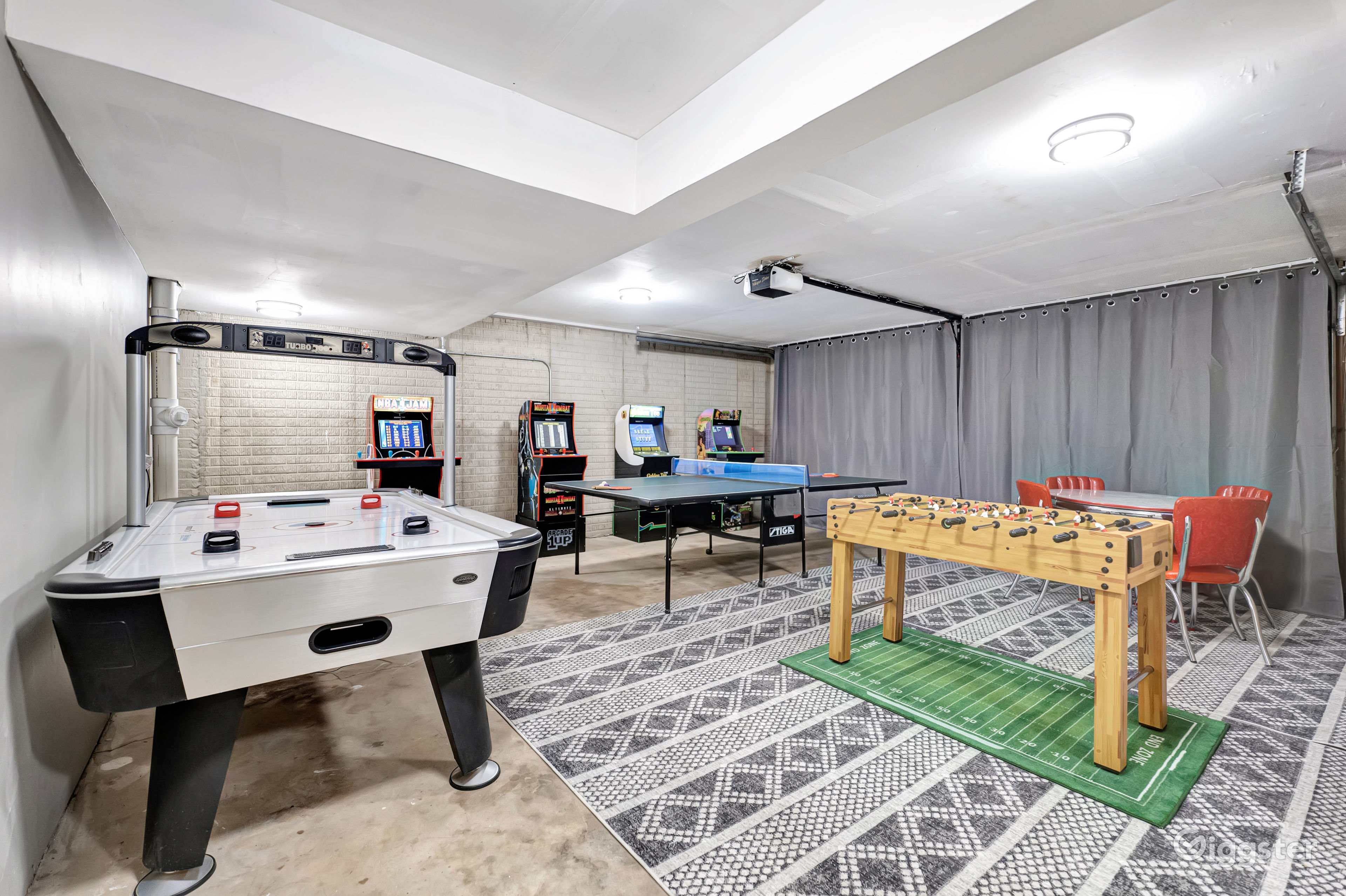 Retro Arcade Themed House | Rent this location on Giggster