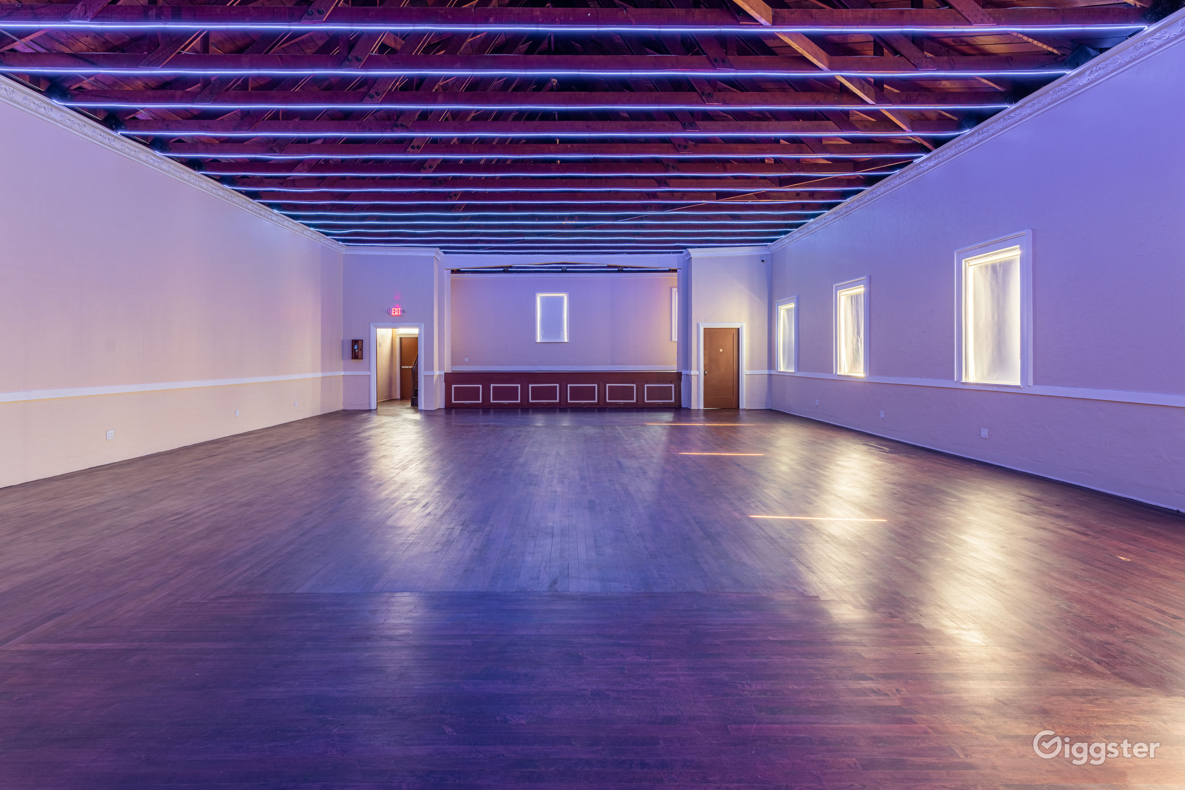 LA Banquet Hall Performance Stage Two Ballrooms | Rent this location on ...