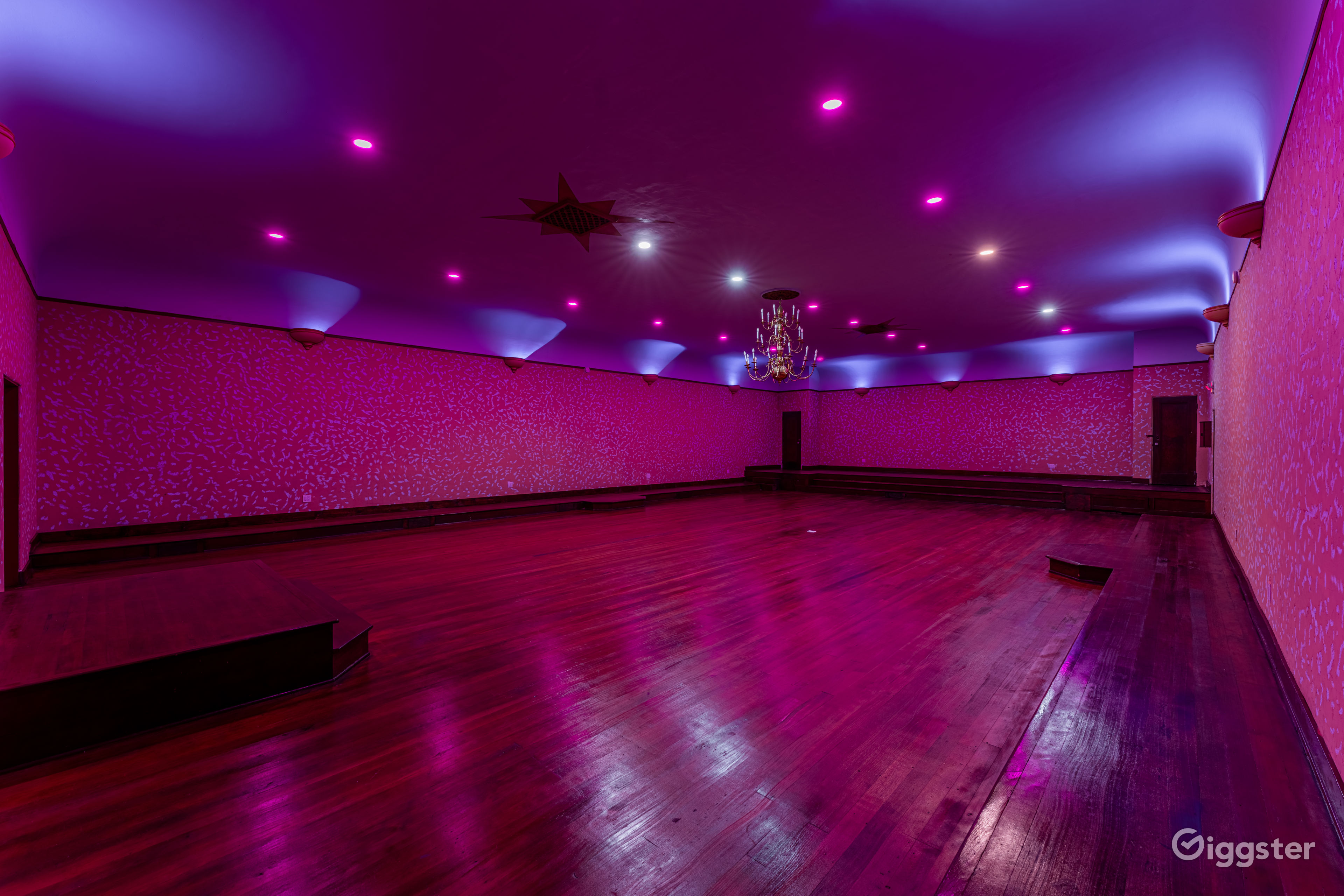 LA Banquet Hall Performance Stage Two Ballrooms | Rent this location on ...