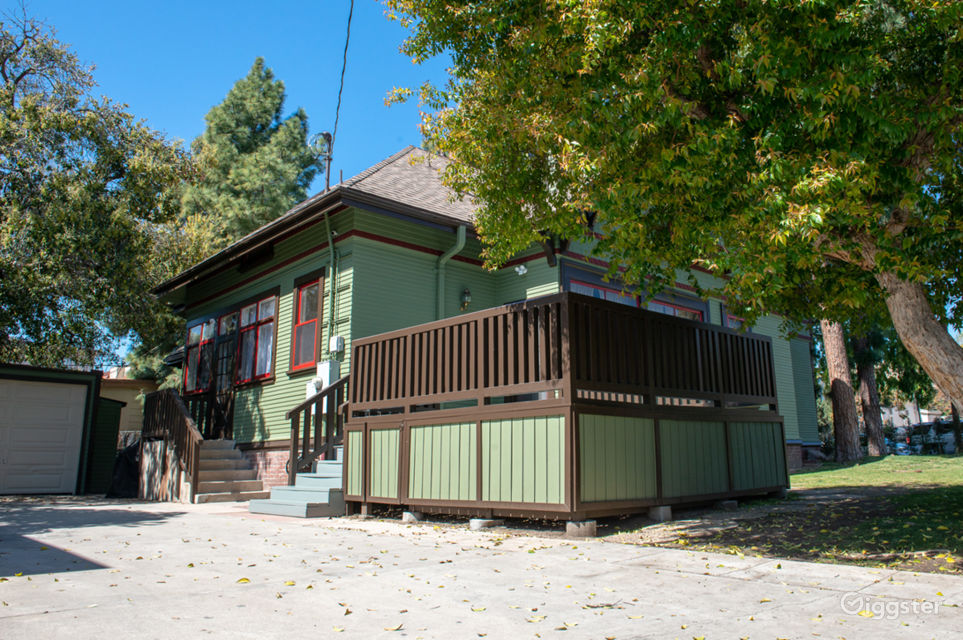 Well-Curated Victorian/Craftsman with Basement | Rent this location on ...