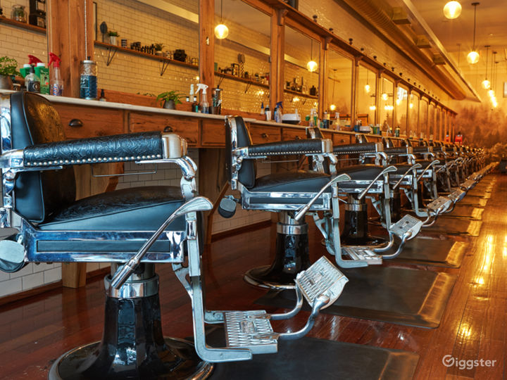 Big Beautiful Barbershop located in Midtown NY | Rent this location on ...