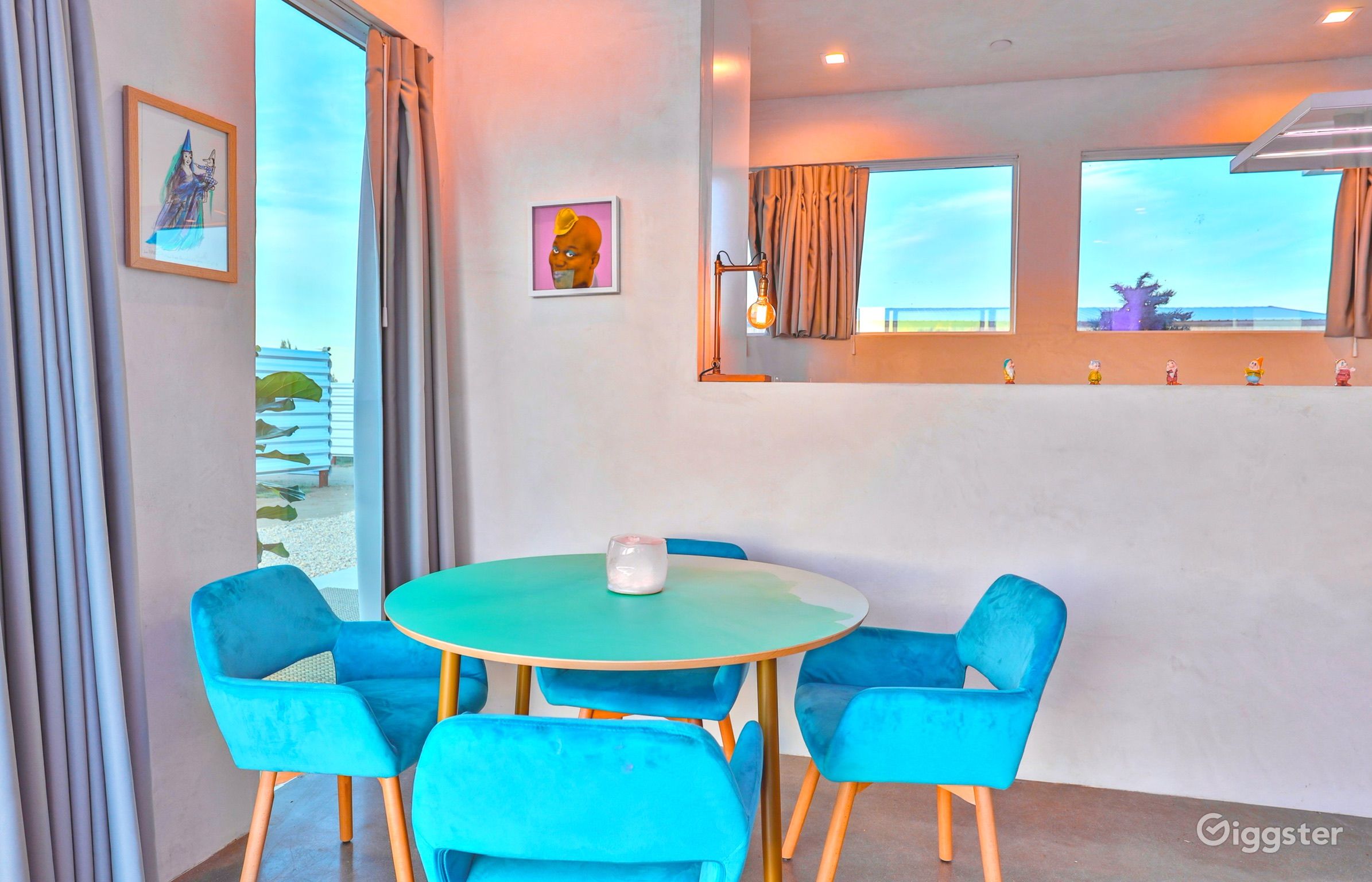 Stylish futuristic pool home | Rent this location on Giggster