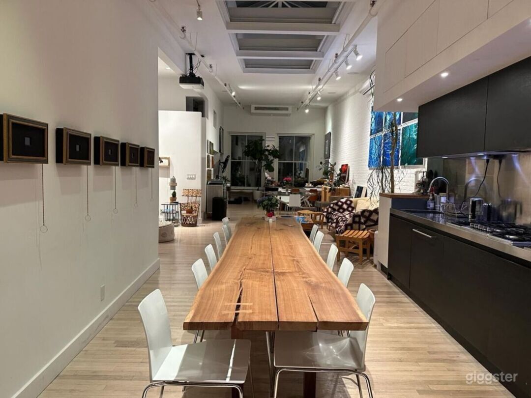 Studio Loft with Brilliant Natural Light | Rent this location on Giggster