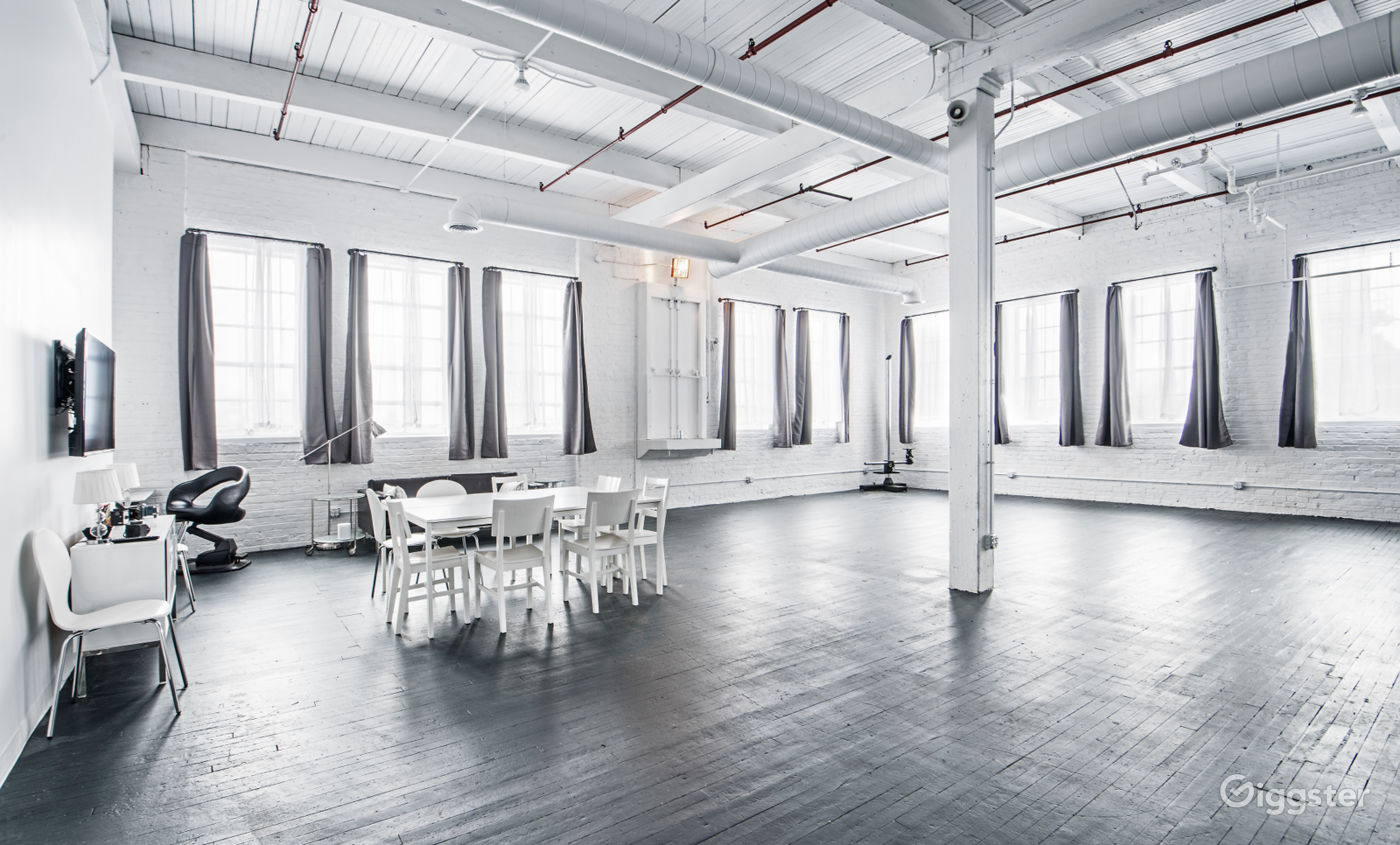 The BEST 10 Photo Studio venues to rent in Chicago, IL | Giggster