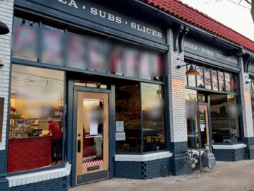 1980s Retro Pizzeria in Atlanta | Rent this location on Giggster