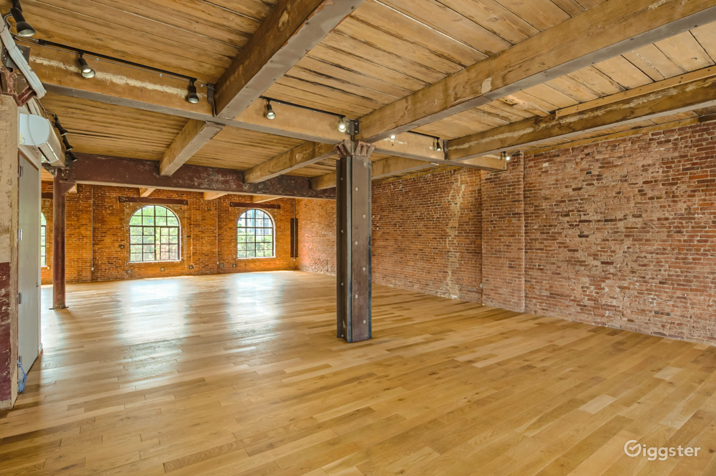 Historic Brick LOFT/Studio | Rent this location on Giggster