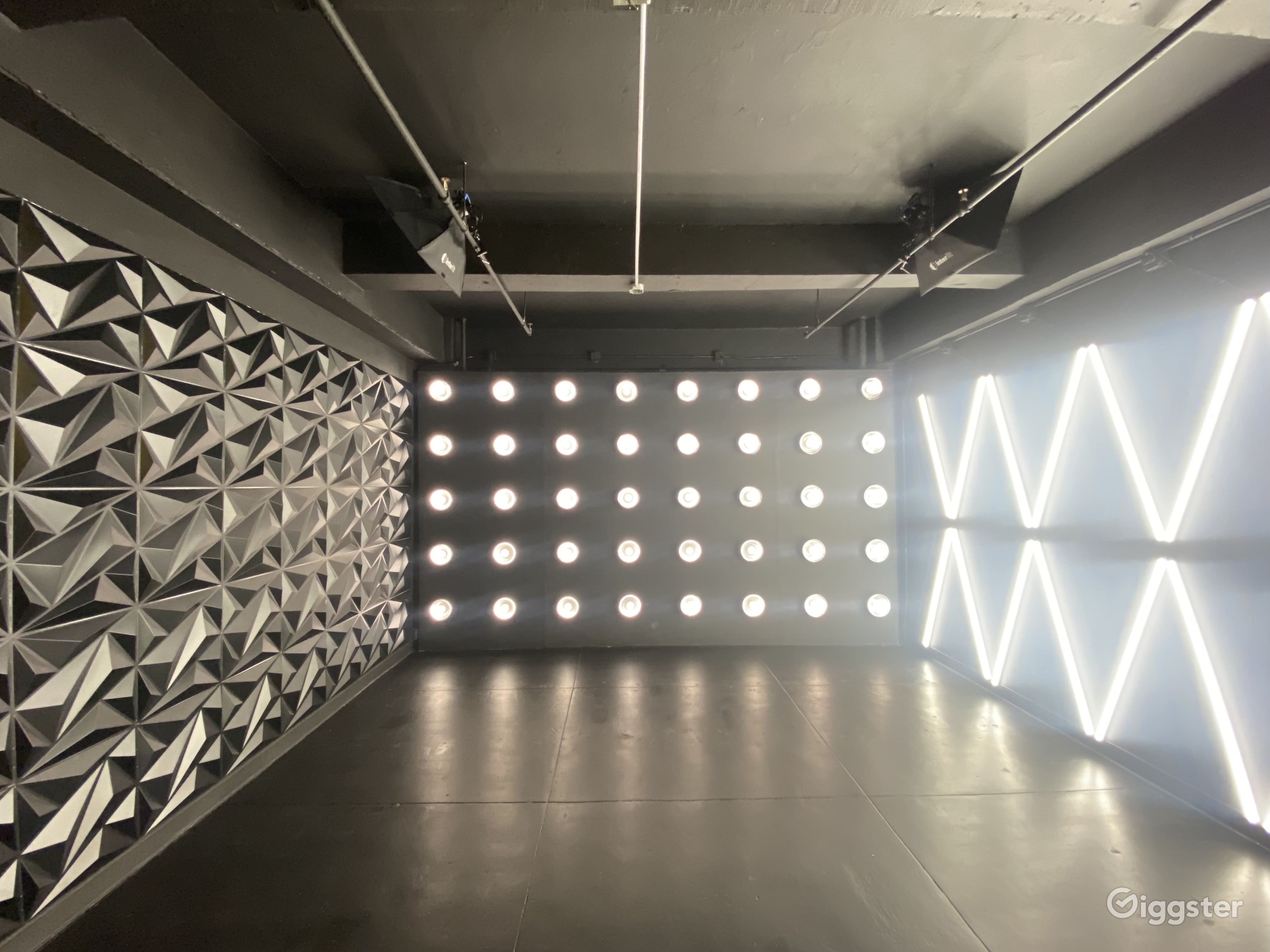 The BEST 10 Video Studio spaces to rent near me | Giggster