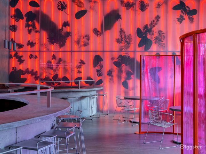 Brooklyn Modern Bar with Natural Light | Rent this location on Giggster