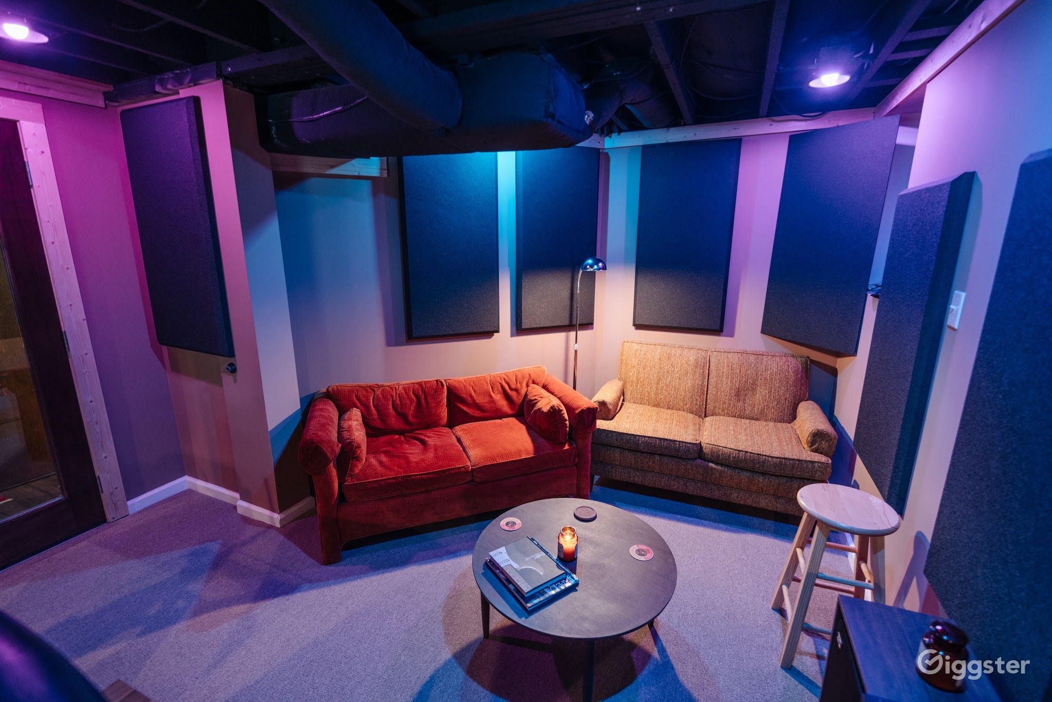 Vibey Studio & Writing Space in East Nashville | Rent this location on ...