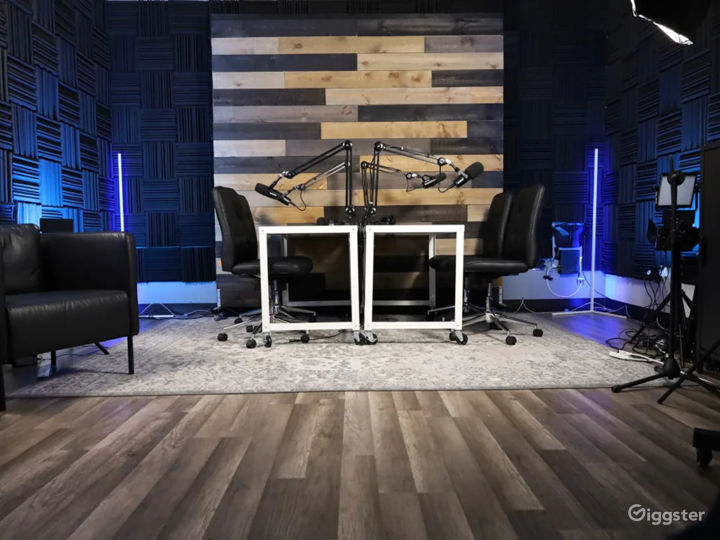 PRIVATE Hollywood Recording Studio W/Booth | Rent this location on Giggster