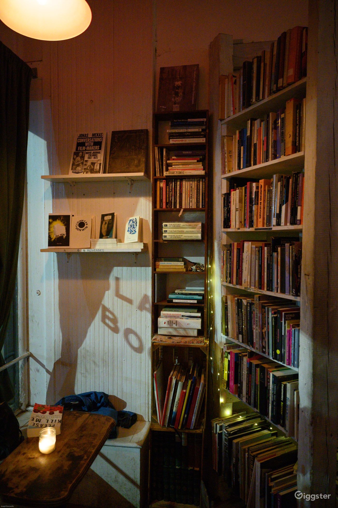 Small used bookstore, bar and cafe multi use space | Rent this location ...