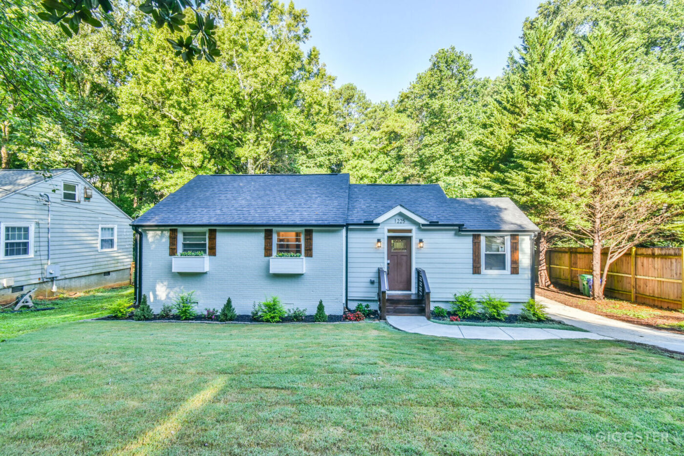 Your Big Decatur Bungalow (Ranch - No Stairs) | Rent this location on ...